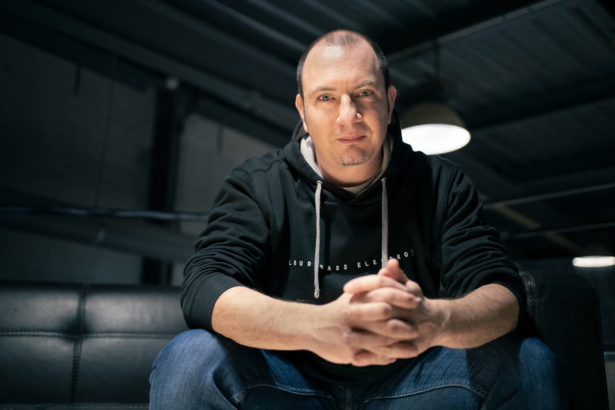 Aurélien Bouveret, manager artistique polyvalent